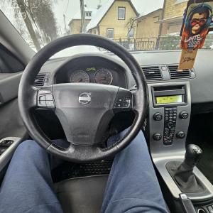 Pelēks Volvo V50 2005 Šauļi, ar dzinēja tilpumu 2.00 L un nobraukumu 326 tūkst. km par 980 €, foto 17 vietnē AUTOMOTO.COM.LV