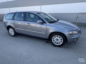Pelēks Volvo V50 2005 Šauļi, ar dzinēja tilpumu 2.00 L un nobraukumu 320 tūkst. km par 1199 €, foto 2 vietnē AUTOMOTO.COM.LV