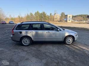 Pelēks Volvo V50 2005 Anykščiai, ar dzinēja tilpumu 2.00 L un nobraukumu 299 tūkst. km par 450 €, foto 5 vietnē AUTOMOTO.COM.LV