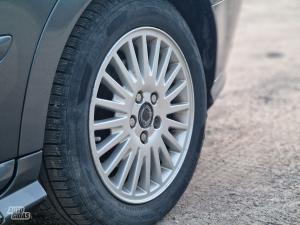 Grey Volvo V50 2005 in Vilnius, with an engine capacity of 2.00 L and mileage of 298 thousand km for 1200 €, photo 11 on AUTOMOTO.COM.LV