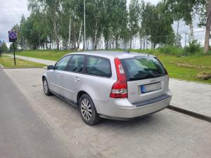 Grey Volvo V50 2005 in Vilnius, with an engine capacity of 2.00 L and mileage of 238 thousand km for 880 €, photo 8 on AUTOMOTO.COM.LV