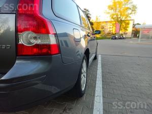 Pelēks Volvo V50 2005 Rīga, ar dzinēja tilpumu 1.60 L un nobraukumu 351 tūkst. km par 2000 €, foto 6 vietnē AUTOMOTO.COM.LV