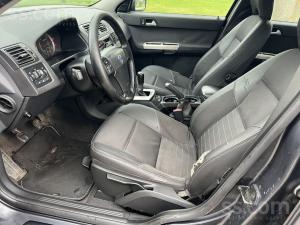 Pelēks Volvo V50 2005 Rēzekne, ar dzinēja tilpumu 2.00 L un nobraukumu 351 tūkst. km par 1150 €, foto 9 vietnē AUTOMOTO.COM.LV
