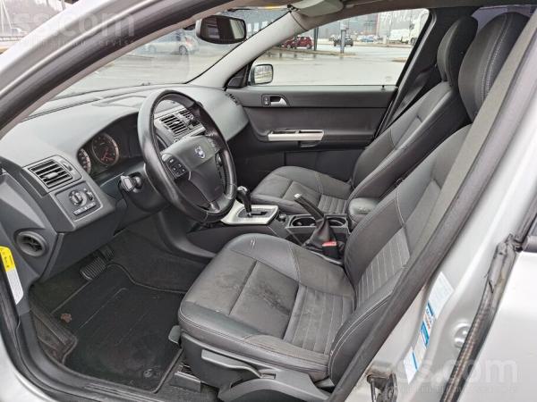 Pelēks Volvo V50 2005 Rīga, ar dzinēja tilpumu 2.40 L un nobraukumu 415 tūkst. km par 775 €, foto 8 vietnē AUTOMOTO.COM.LV