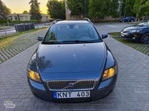 Pelēks Volvo V50 2005 Tauragė, ar dzinēja tilpumu 2.00 L un nobraukumu 368 tūkst. km par 1580 €, foto 6 vietnē AUTOMOTO.COM.LV