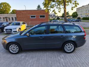 Pelēks Volvo V50 2005 Tauragė, ar dzinēja tilpumu 2.00 L un nobraukumu 368 tūkst. km par 1580 €, foto 8 vietnē AUTOMOTO.COM.LV