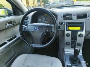 Pelēks Volvo V50 2005 Tauragė, ar dzinēja tilpumu 2.00 L un nobraukumu 368 tūkst. km par 1580 €, foto 15 vietnē AUTOMOTO.COM.LV