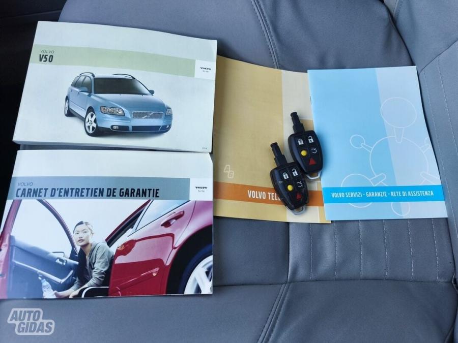 Pelēks Volvo V50 2005 Tauragė, ar dzinēja tilpumu 2.00 L un nobraukumu 368 tūkst. km par 1580 €, foto 17 vietnē AUTOMOTO.COM.LV