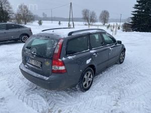 Серый Вольво В50 2005 в Валмиера, объемом двигателя 1.60 л и пробегом 312 тыс. км за 1380 €, фото 4 на AUTOMOTO.COM.LV