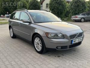 Grey Volvo V50 2005 in Riga, with an engine capacity of 2.00 L and mileage of 0 thousand km for 1950 €, photo  on AUTOMOTO.COM.LV