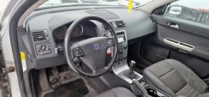 Pelēks Volvo V50 2005 Valmiera, ar dzinēja tilpumu 2.00 L un nobraukumu 415 tūkst. km par 1500 €, foto 11 vietnē AUTOMOTO.COM.LV