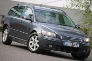 Серый Вольво В50 2005 в Рига, объемом двигателя 2.00 л и пробегом 369 тыс. км за 1490 €, фото 4 на AUTOMOTO.COM.LV