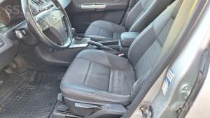 Pelēks Volvo V50 2005 Rīga, ar dzinēja tilpumu 2.00 L un nobraukumu 379 tūkst. km par 1200 €, foto 11 vietnē AUTOMOTO.COM.LV