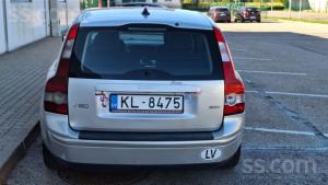 Pelēks Volvo V50 2005 Rīga, ar dzinēja tilpumu 2.00 L un nobraukumu 379 tūkst. km par 1200 €, foto 14 vietnē AUTOMOTO.COM.LV