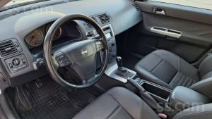 Pelēks Volvo V50 2005 Rīga, ar dzinēja tilpumu 2.00 L un nobraukumu 379 tūkst. km par 1200 €, foto 22 vietnē AUTOMOTO.COM.LV