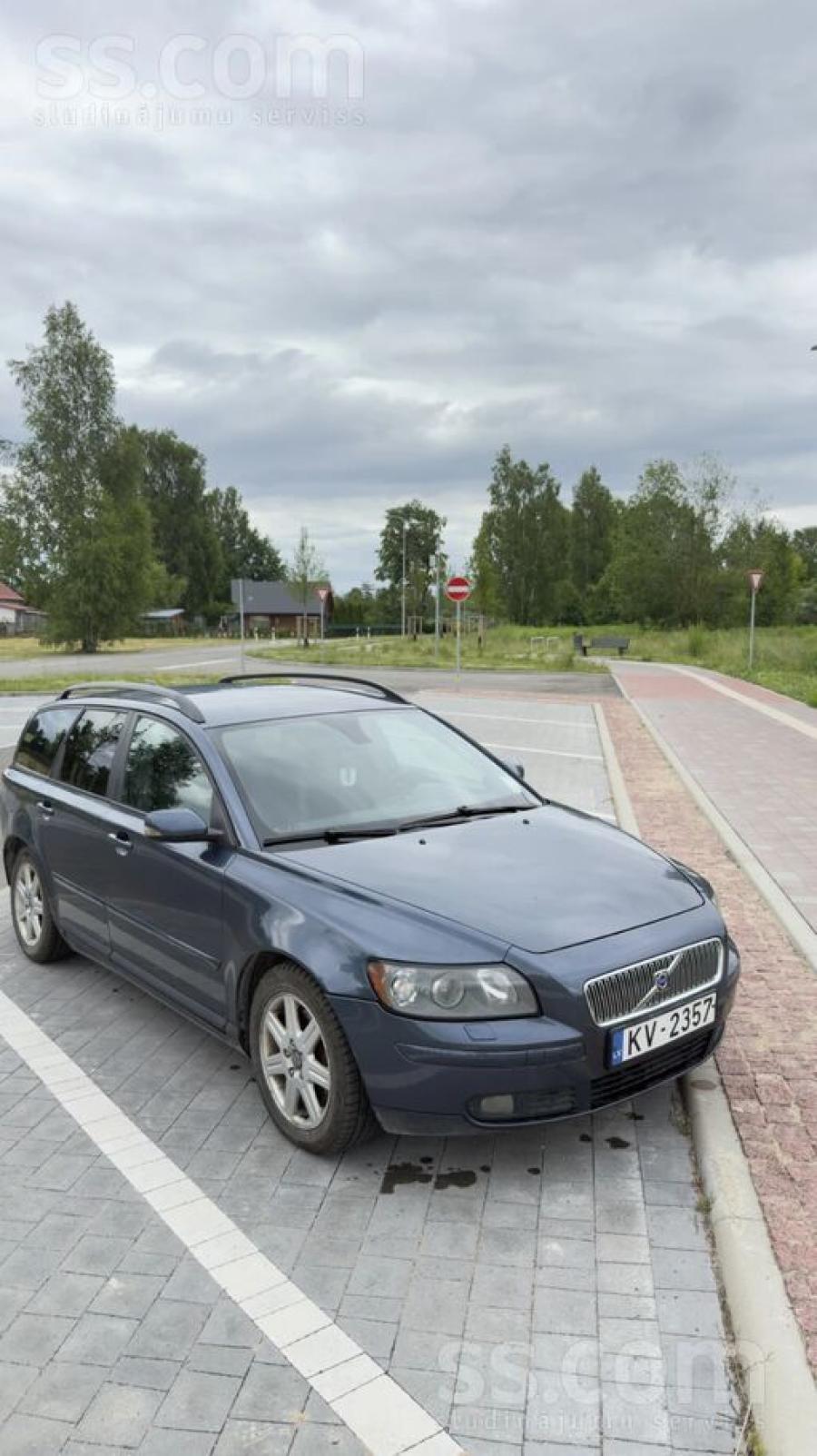 Pelēks Volvo V50 2005 Rīga, ar dzinēja tilpumu 2.00 L un nobraukumu 381 tūkst. km par 1950 €, foto 6 vietnē AUTOMOTO.COM.LV