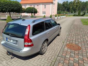 Grey Volvo V50 2005 in Druskininkai, with an engine capacity of 1.56 L and mileage of 387 thousand km for 1450 €, photo 5 on AUTOMOTO.COM.LV