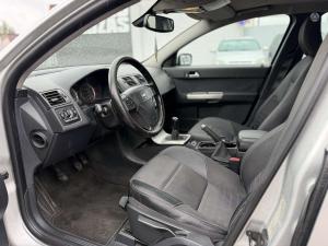 Grey Volvo V50 2005 in Kaunas, with an engine capacity of 2.00 L and mileage of 280 thousand km for 1450 €, photo 11 on AUTOMOTO.COM.LV