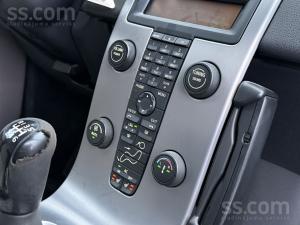 Pelēks Volvo V50 2005 Jelgava, ar dzinēja tilpumu 2.00 L un nobraukumu 335 tūkst. km par 1500 €, foto 11 vietnē AUTOMOTO.COM.LV
