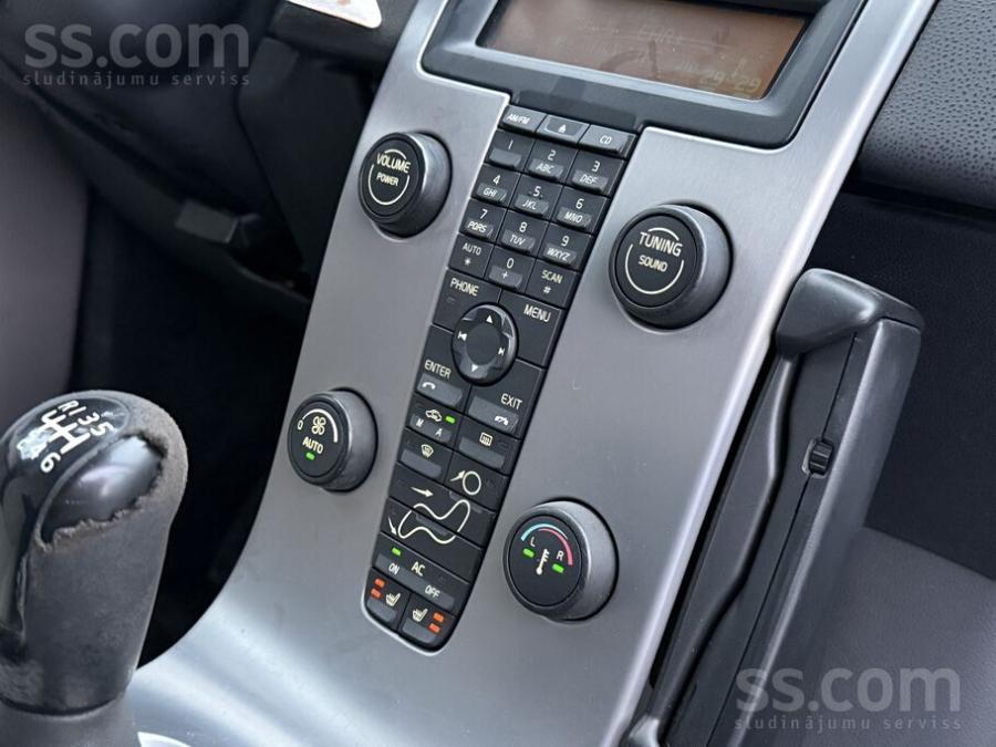 Pelēks Volvo V50 2005 Jelgava, ar dzinēja tilpumu 2.00 L un nobraukumu 335 tūkst. km par 1500 €, foto 11 vietnē AUTOMOTO.COM.LV