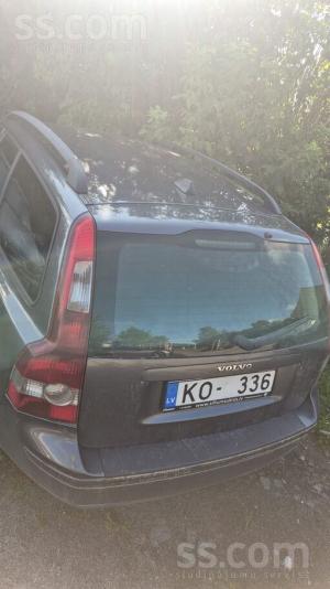 Pelēks Volvo V50 2005 Rīga, ar dzinēja tilpumu 1.60 L un nobraukumu 0 tūkst. km par 1200 €, foto  vietnē AUTOMOTO.COM.LV