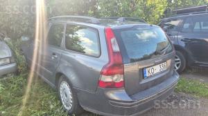 Серый Вольво В50 2005 в Рига, объемом двигателя 1.60 л и пробегом 0 тыс. км за 1200 €, фото 5 на AUTOMOTO.COM.LV