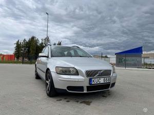 Grey Volvo V50 2005 in Panevezys, with an engine capacity of 1.80 L and mileage of 299 thousand km for 1150 €, photo 4 on AUTOMOTO.COM.LV