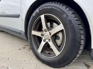 Grey Volvo V50 2005 in Panevezys, with an engine capacity of 1.80 L and mileage of 299 thousand km for 1150 €, photo 6 on AUTOMOTO.COM.LV