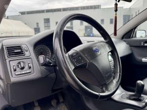 Grey Volvo V50 2005 in Panevezys, with an engine capacity of 1.80 L and mileage of 299 thousand km for 1150 €, photo 12 on AUTOMOTO.COM.LV