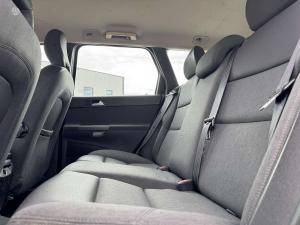 Grey Volvo V50 2005 in Panevezys, with an engine capacity of 1.80 L and mileage of 299 thousand km for 1150 €, photo 17 on AUTOMOTO.COM.LV