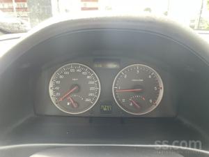 Серый Вольво В50 2005 в Талси, объемом двигателя 1.60 л и пробегом 353 тыс. км за 950 €, фото 12 на AUTOMOTO.COM.LV