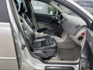 Pelēks Volvo V50 2005 Talsi, ar dzinēja tilpumu 1.60 L un nobraukumu 353 tūkst. km par 950 €, foto 9 vietnē AUTOMOTO.COM.LV