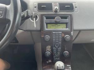 Pelēks Volvo V50 2005 Talsi, ar dzinēja tilpumu 1.60 L un nobraukumu 353 tūkst. km par 950 €, foto 15 vietnē AUTOMOTO.COM.LV