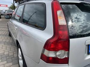 Pelēks Volvo V50 2005 Talsi, ar dzinēja tilpumu 1.60 L un nobraukumu 353 tūkst. km par 950 €, foto 20 vietnē AUTOMOTO.COM.LV