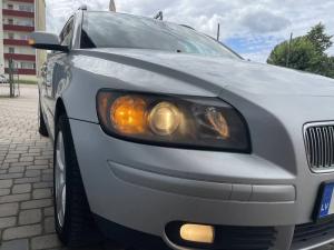 Pelēks Volvo V50 2005 Talsi, ar dzinēja tilpumu 1.60 L un nobraukumu 353 tūkst. km par 950 €, foto 21 vietnē AUTOMOTO.COM.LV