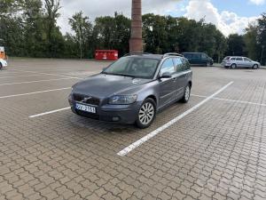Pelēks Volvo V50 2005 Saldus, ar dzinēja tilpumu 1.60 L un nobraukumu 360 tūkst. km par 700 €, foto 3 vietnē AUTOMOTO.COM.LV
