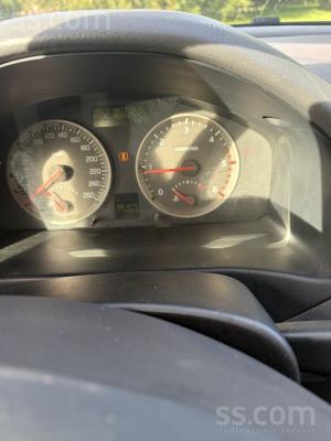 Pelēks Volvo V50 2005 Talsi, ar dzinēja tilpumu 2.00 L un nobraukumu 395 tūkst. km par 7950 €, foto 11 vietnē AUTOMOTO.COM.LV