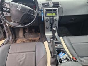 Pelēks Volvo V50 2005 Rīga, ar dzinēja tilpumu 2.40 L un nobraukumu 251 tūkst. km par 1250 €, foto 8 vietnē AUTOMOTO.COM.LV