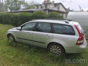 Pelēks Volvo V50 2006 Jēkabpils, ar dzinēja tilpumu 1.80 L un nobraukumu 276 tūkst. km par 1000 €, foto 5 vietnē AUTOMOTO.COM.LV