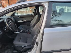 Pelēks Volvo V50 2006 Alīta, ar dzinēja tilpumu 2.00 L un nobraukumu 312 tūkst. km par 1250 €, foto 10 vietnē AUTOMOTO.COM.LV