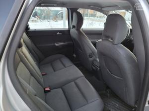 Pelēks Volvo V50 2006 Alīta, ar dzinēja tilpumu 2.00 L un nobraukumu 312 tūkst. km par 1250 €, foto 14 vietnē AUTOMOTO.COM.LV