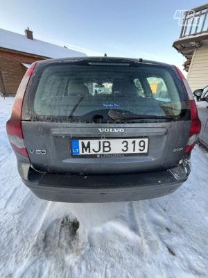 Pelēks Volvo V50 2006 Panevēža, ar dzinēja tilpumu 2.00 L un nobraukumu 372 tūkst. km par 1999 €, foto 4 vietnē AUTOMOTO.COM.LV