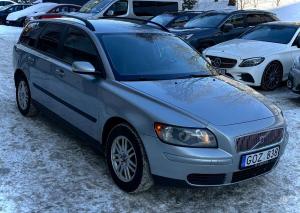 Pelēks Volvo V50 2006 Viļņa, ar dzinēja tilpumu 1.60 L un nobraukumu 250 tūkst. km par 1850 €, foto 6 vietnē AUTOMOTO.COM.LV