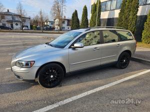 Pelēks Volvo V50 2006 Tartu, ar dzinēja tilpumu 2.00 L un nobraukumu 250 tūkst. km par 1999 €, foto 10 vietnē AUTOMOTO.COM.LV