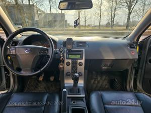 Pelēks Volvo V50 2006 Tartu, ar dzinēja tilpumu 2.00 L un nobraukumu 250 tūkst. km par 1999 €, foto 12 vietnē AUTOMOTO.COM.LV
