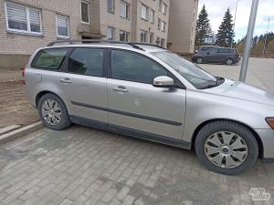 Grey Volvo V50 2006 in Vilnius, with an engine capacity of 1.60 L and mileage of 427 thousand km for 650 €, photo 4 on AUTOMOTO.COM.LV