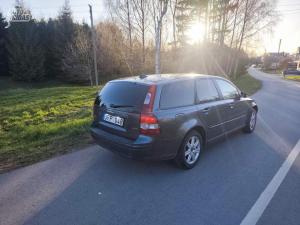 Pelēks Volvo V50 2006 Raseiniai, ar dzinēja tilpumu 2.00 L un nobraukumu 200 tūkst. km par 920 €, foto 6 vietnē AUTOMOTO.COM.LV