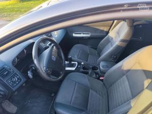 Pelēks Volvo V50 2006 Raseiniai, ar dzinēja tilpumu 2.00 L un nobraukumu 200 tūkst. km par 920 €, foto 12 vietnē AUTOMOTO.COM.LV
