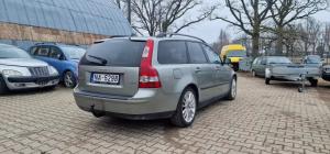 Pelēks Volvo V50 2006 Valmiera, ar dzinēja tilpumu 2.00 L un nobraukumu 298 tūkst. km par 1700 €, foto 7 vietnē AUTOMOTO.COM.LV