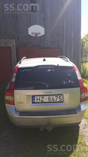 Pelēks Volvo V50 2006 Bauska, ar dzinēja tilpumu 1.60 L un nobraukumu 465 tūkst. km par 1300 €, foto 5 vietnē AUTOMOTO.COM.LV